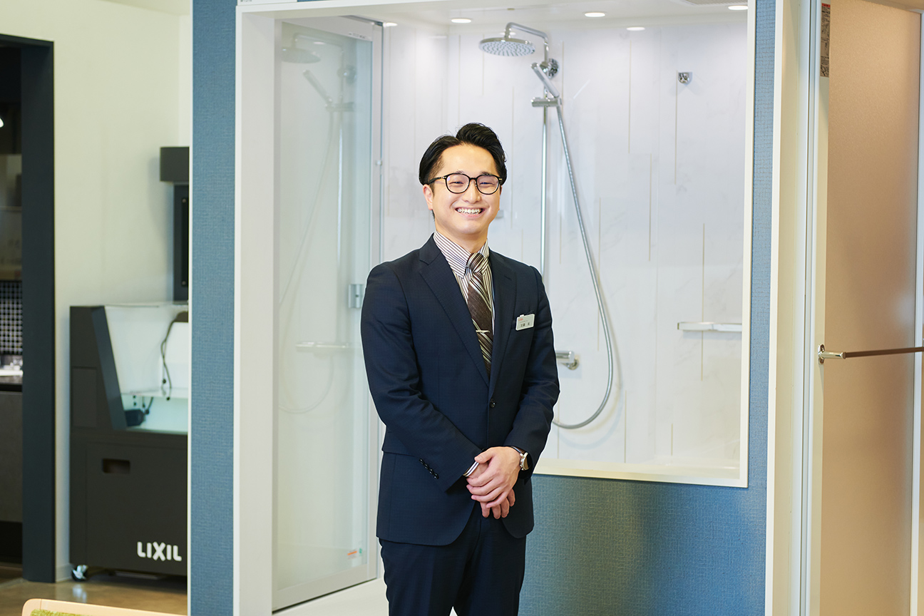 ショールームマネージャー2年目。傾聴力を大切に、ホスピタリティマネジメントを極めたい | LaLaLa―私たちの活動 | 株式会社LIXIL Advanced Showroom